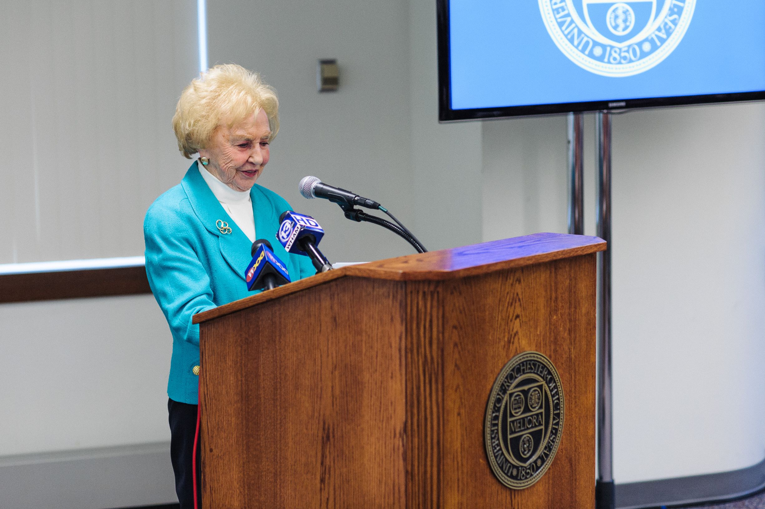 Remembering Catherine Carlson | River Campus Libraries